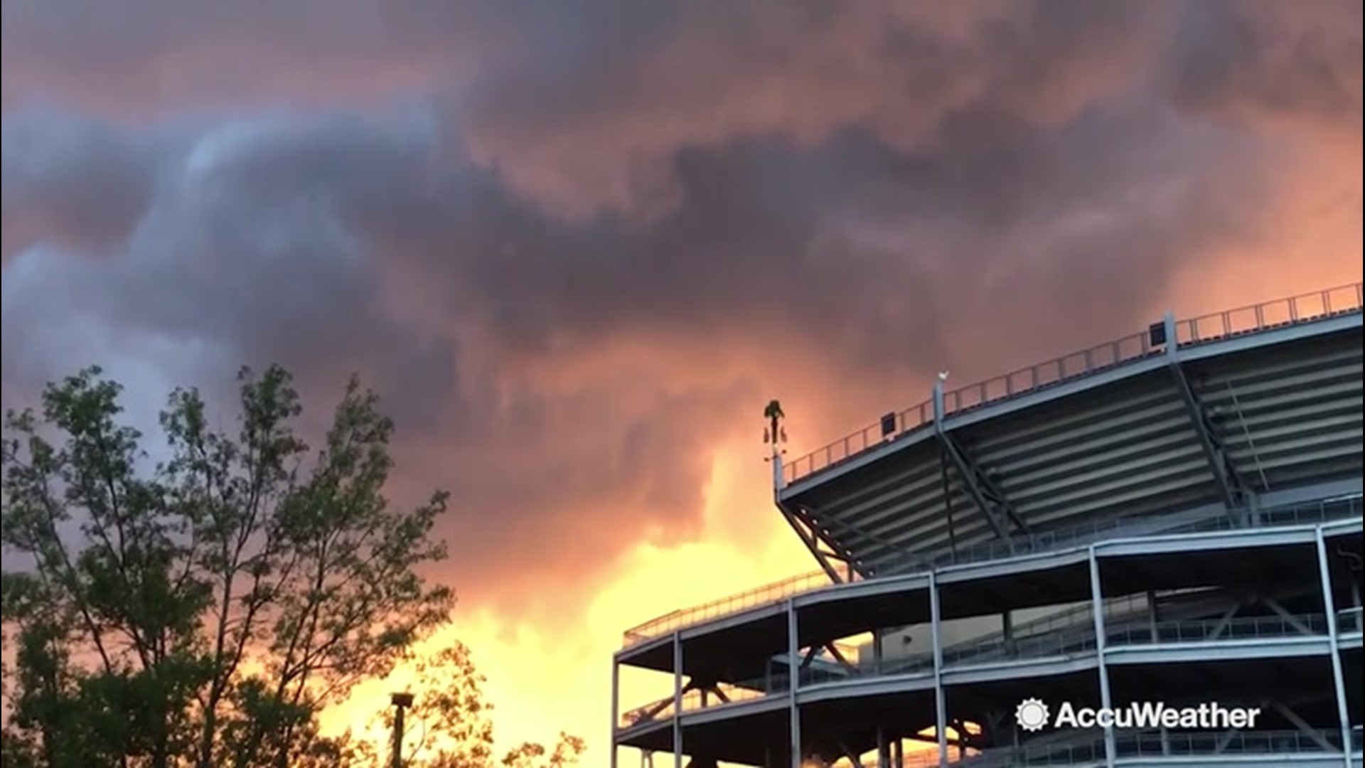 Storm clouds warn of a dreary night at Beaver Stadium | wusa9.com