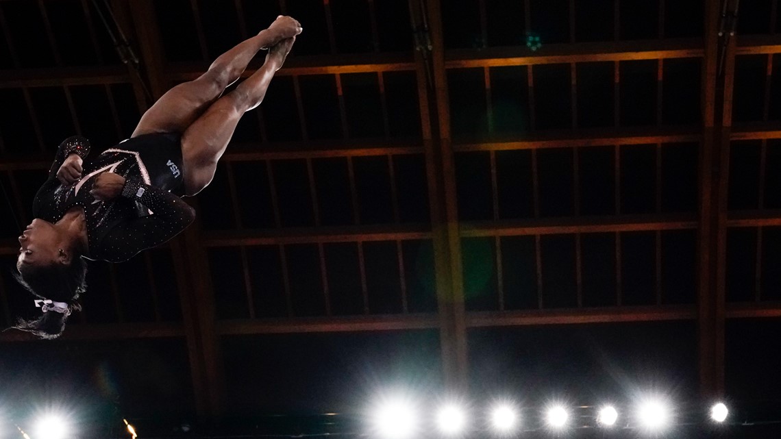 Simone Biles lands Yurchenko double pike at Olympics practice | wusa9.com
