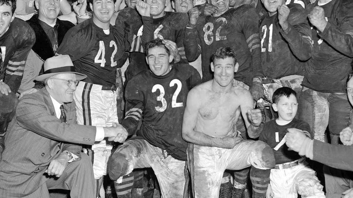 Heisman-winning Notre Dame QB Johnny Lujack dies at 98 | wusa9.com