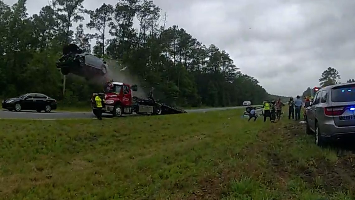 Car launches off tow truck in Georgia: Stunning crash on video | wusa9.com