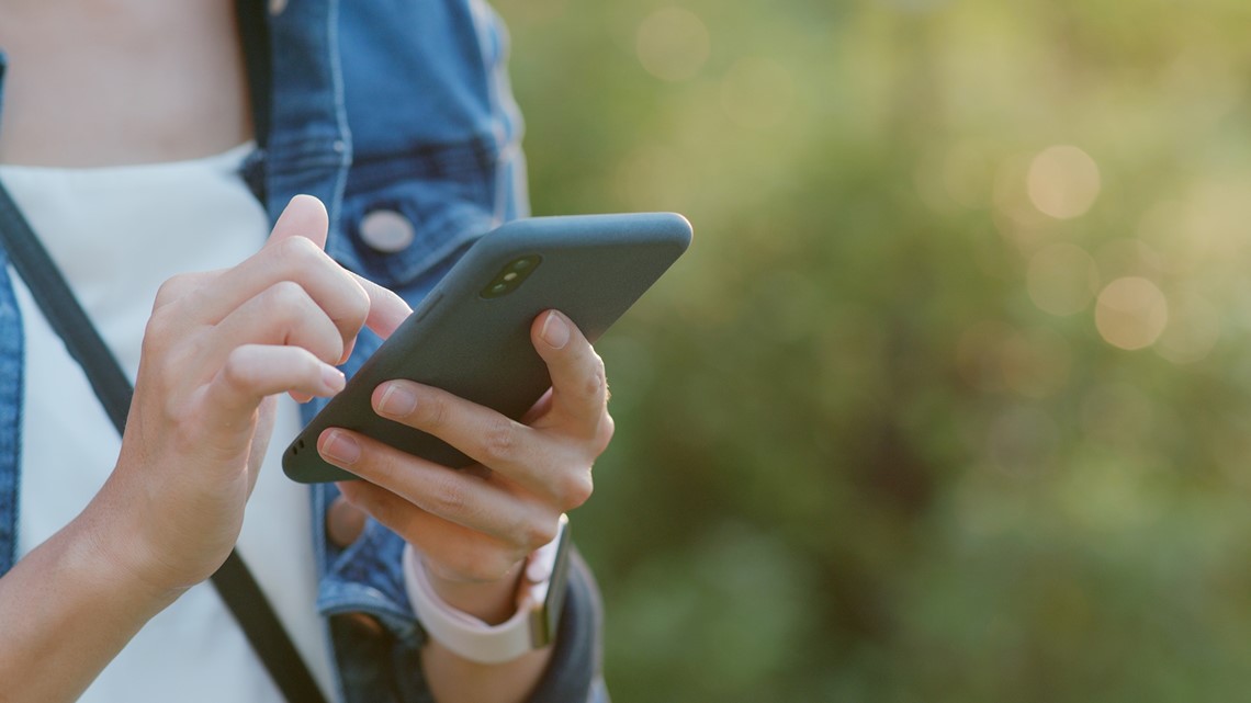 QR codes can be manipulated to steal from you, FBI warns | wusa9.com