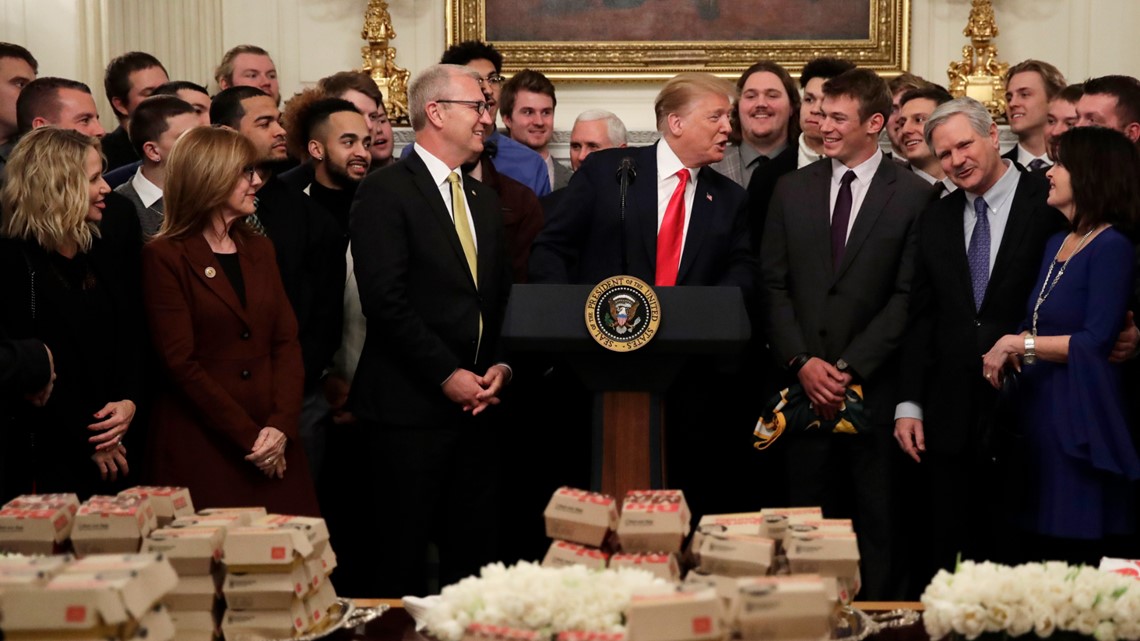 Trump hosts fast food feast again for football champs | wusa9.com