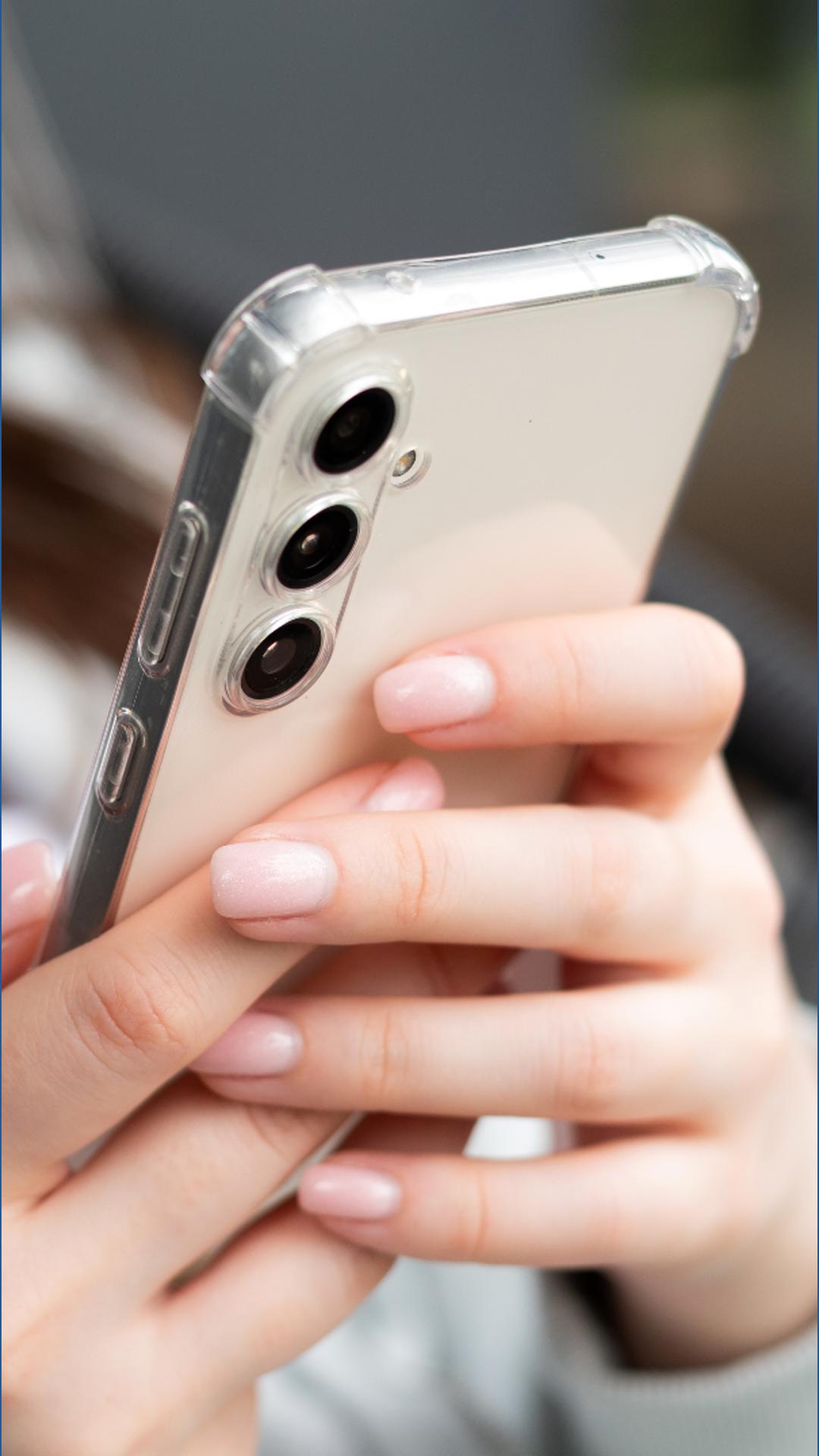 Samsung is shutting down its built-in messaging app. Here's what you ...