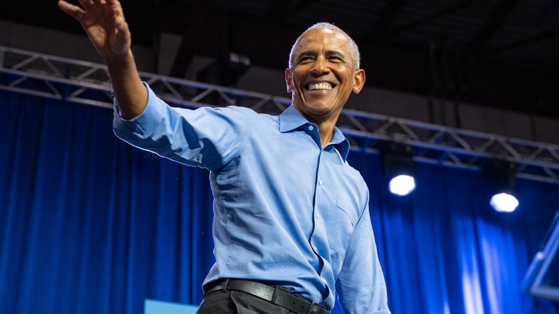 Obama surprises veterans aboard honor flight to Washington | wusa9.com