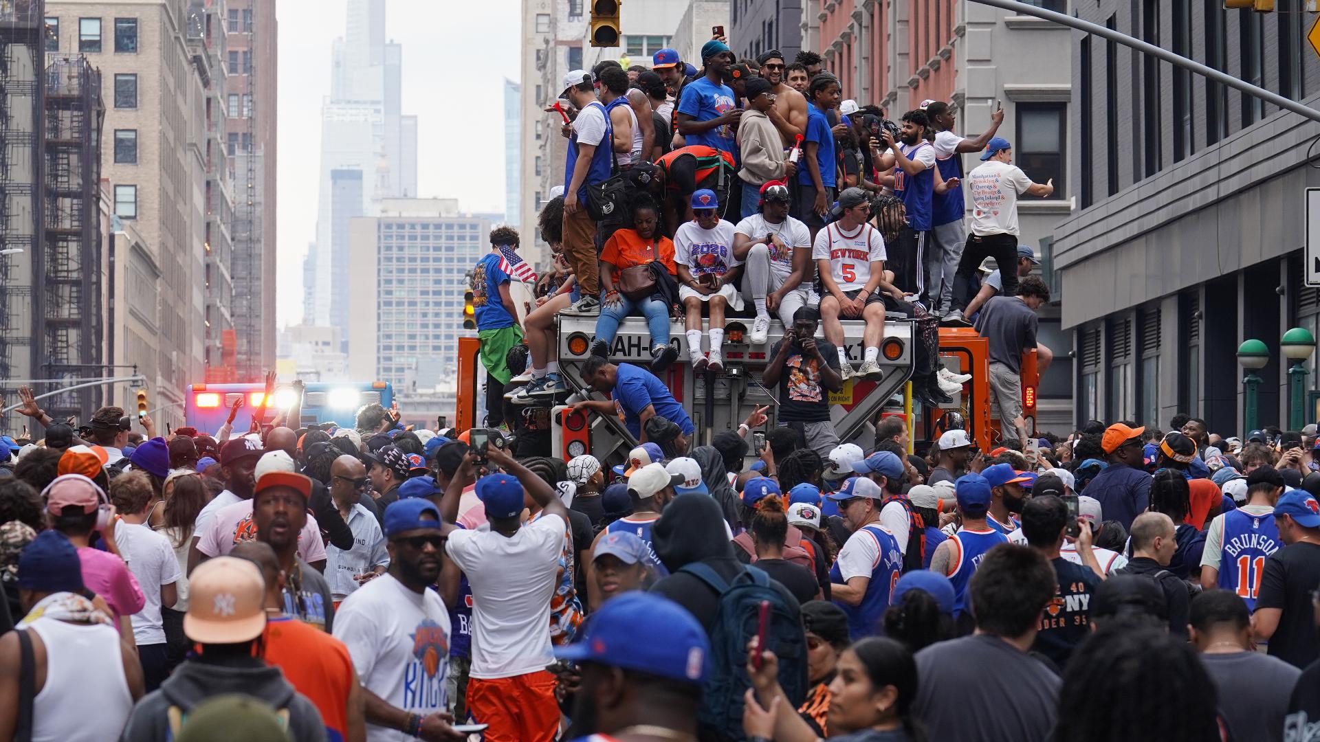 'It's pandemonium' | Reporter describes New York Knicks championship ...