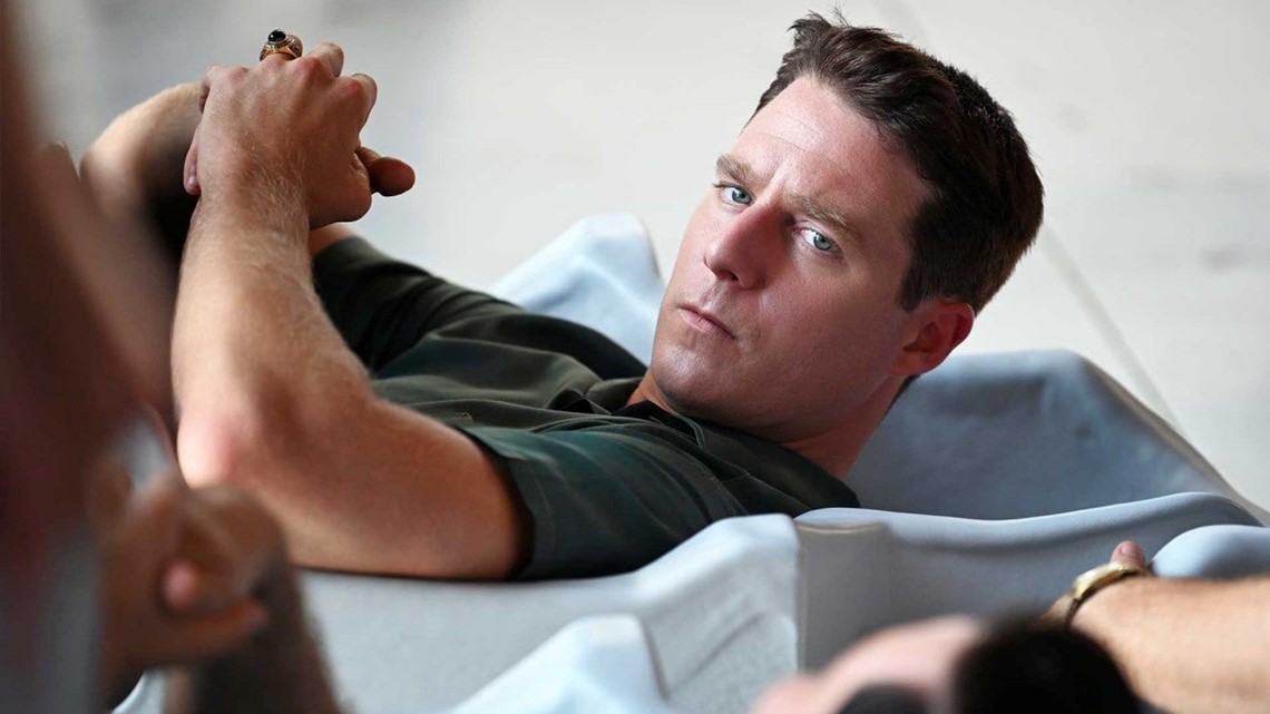 'The Right Stuff': Jake McDorman on Alan Shepard's Biggest Torment ...