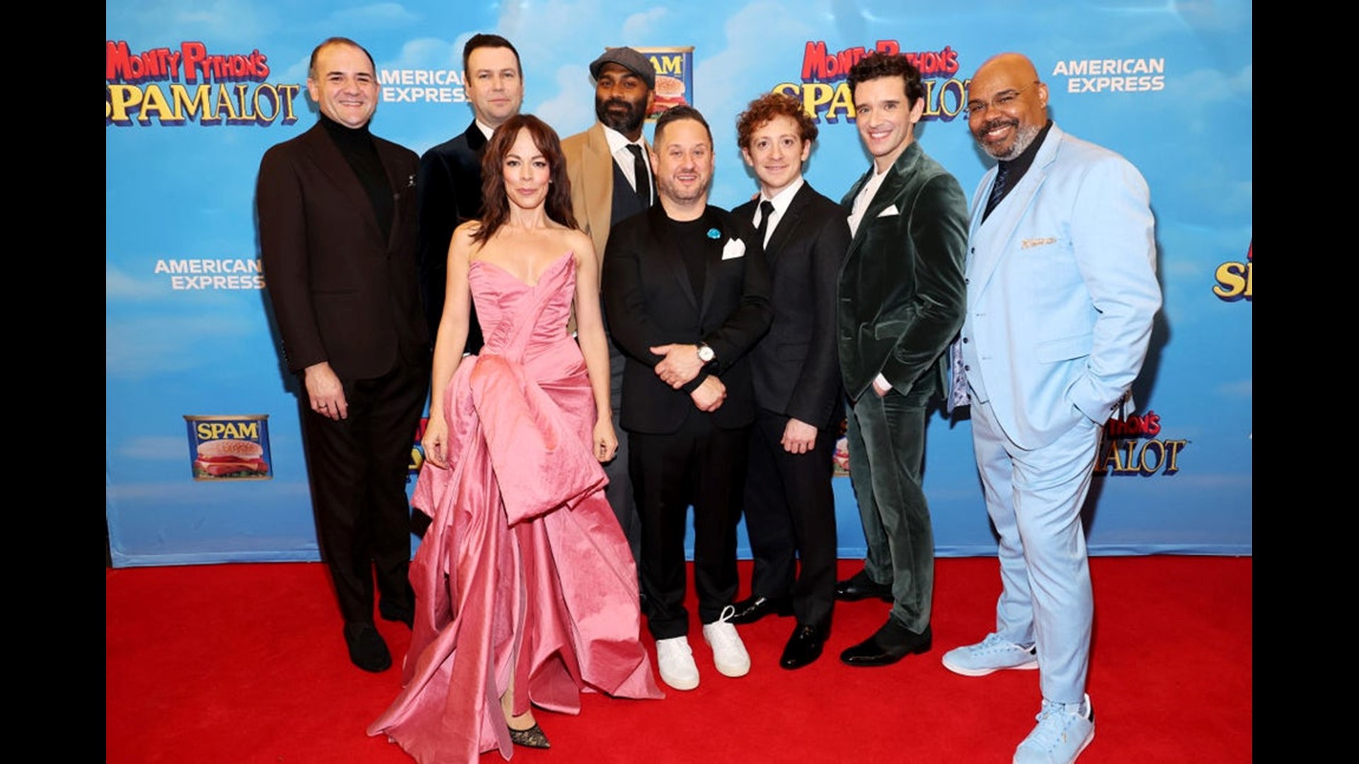 Ariana Grande Goes Glam for Opening Night of Ethan Slater's Broadway ...