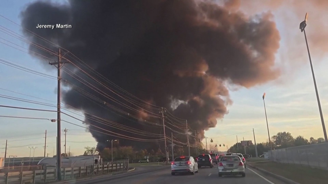 LIVE: NTSB to give update on Louisville plane crash | wusa9.com