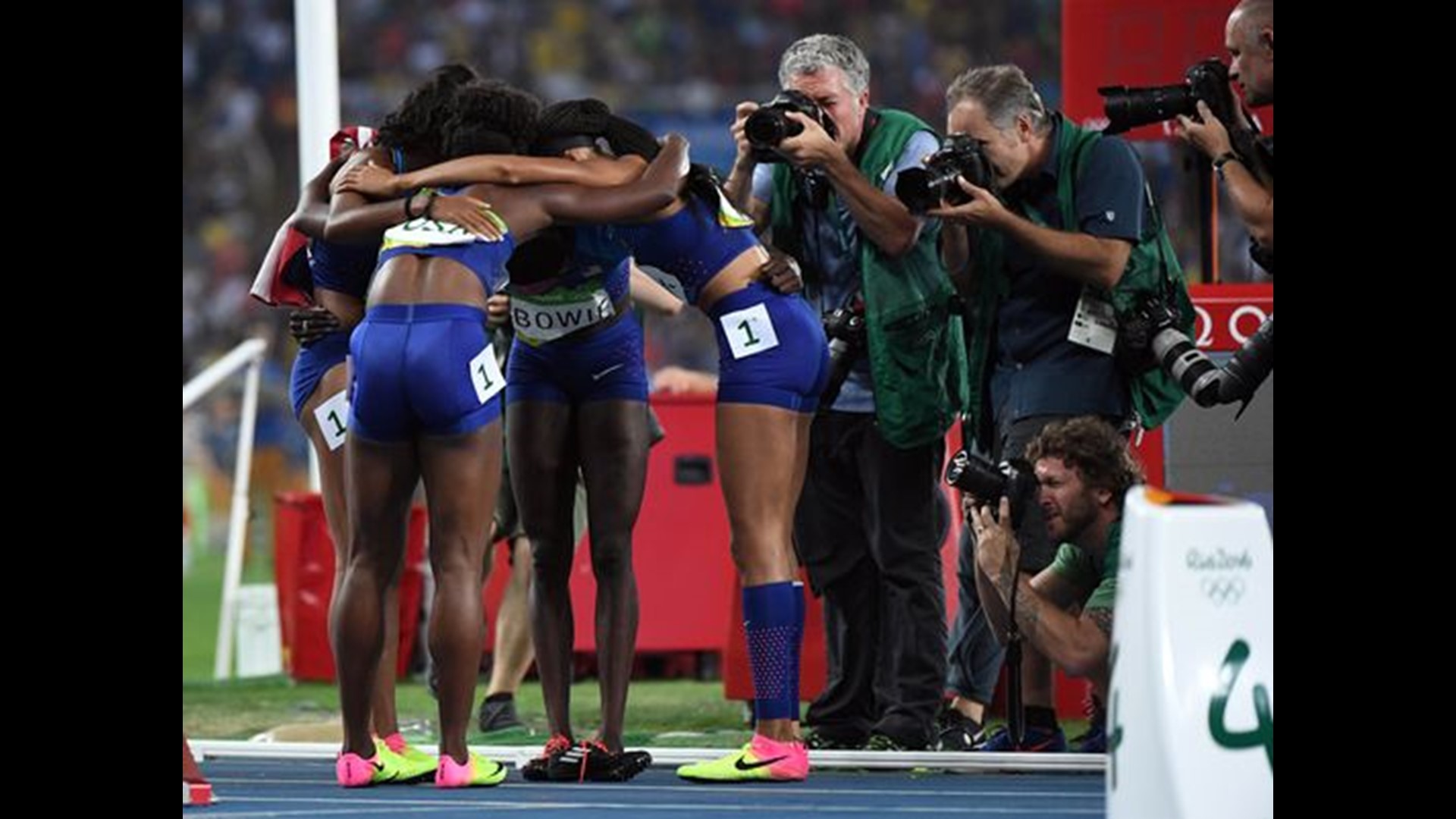 U.S. takes gold in women's 4x100 relay | wusa9.com
