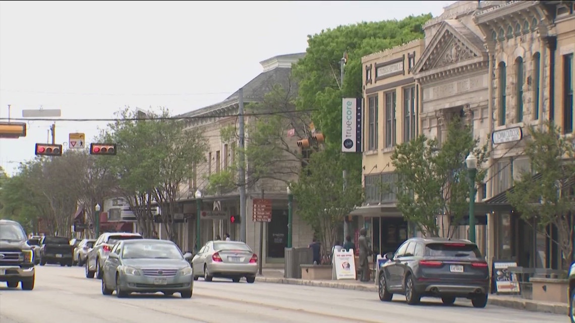 Zoning bans fast food restaurants from opening in Georgetown | wusa9.com