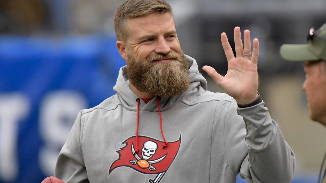 FitzMagic runs out: 39-year-old journeyman QB is retiring | wusa9.com