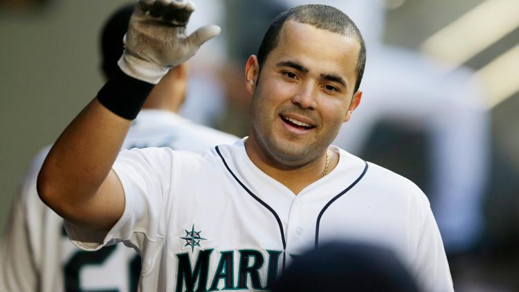 Celebrating trailblazing Black WUSA9 anchor Max Robinson | wusa9.com