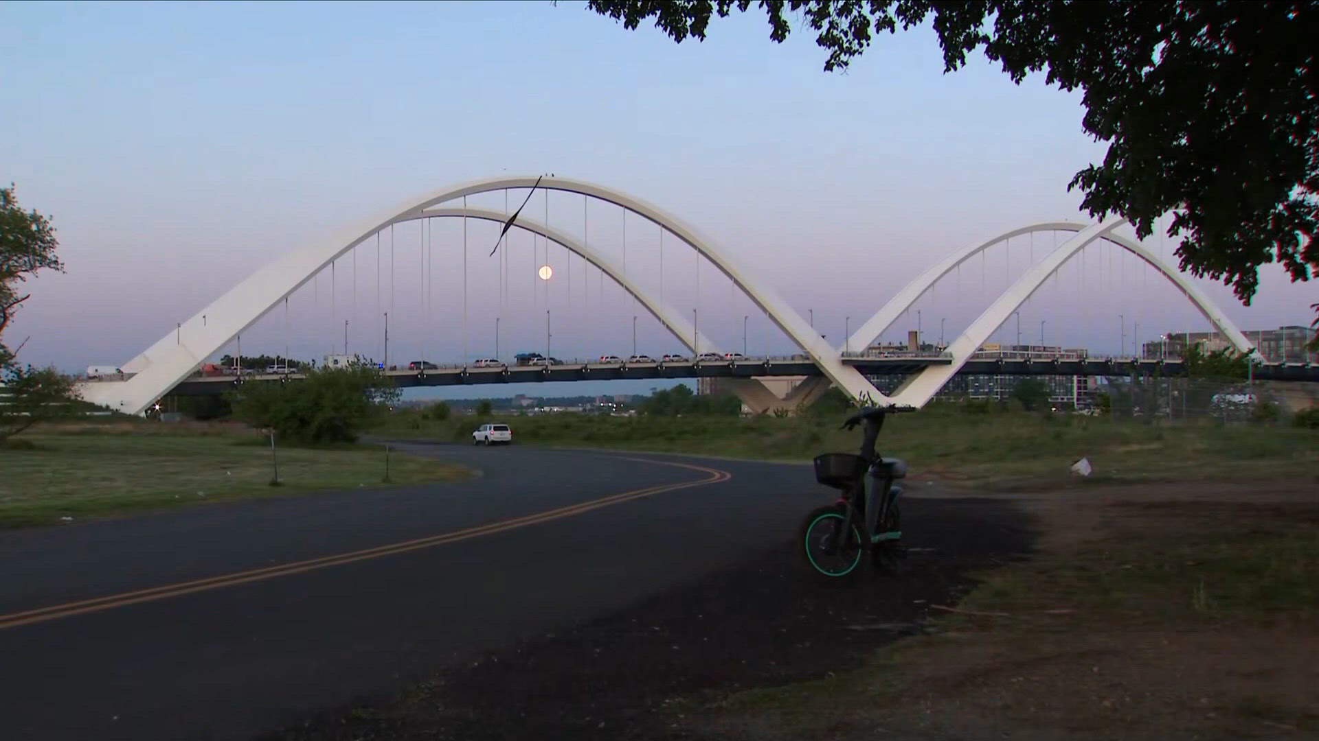 Protester still atop Frederick Douglass Memorial Bridge says he will ...