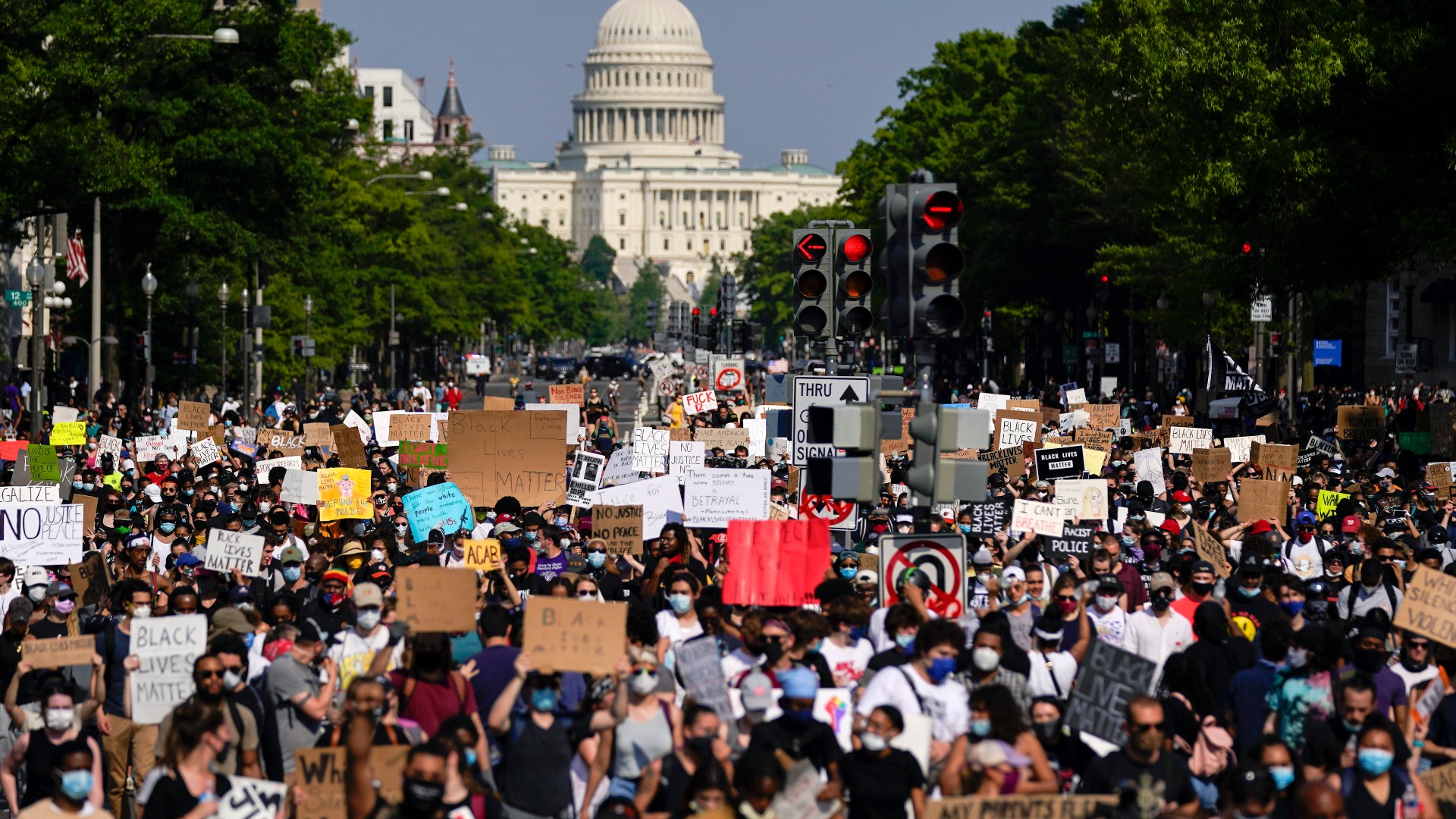 Washington DC protests: Naional Guard in District, National Mall ...