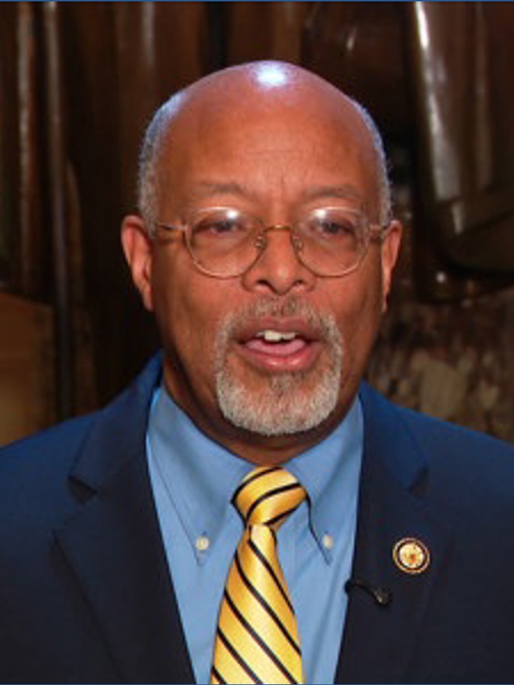 Rushern Baker joins crowded Democratic field to replace Steny Hoyer in ...