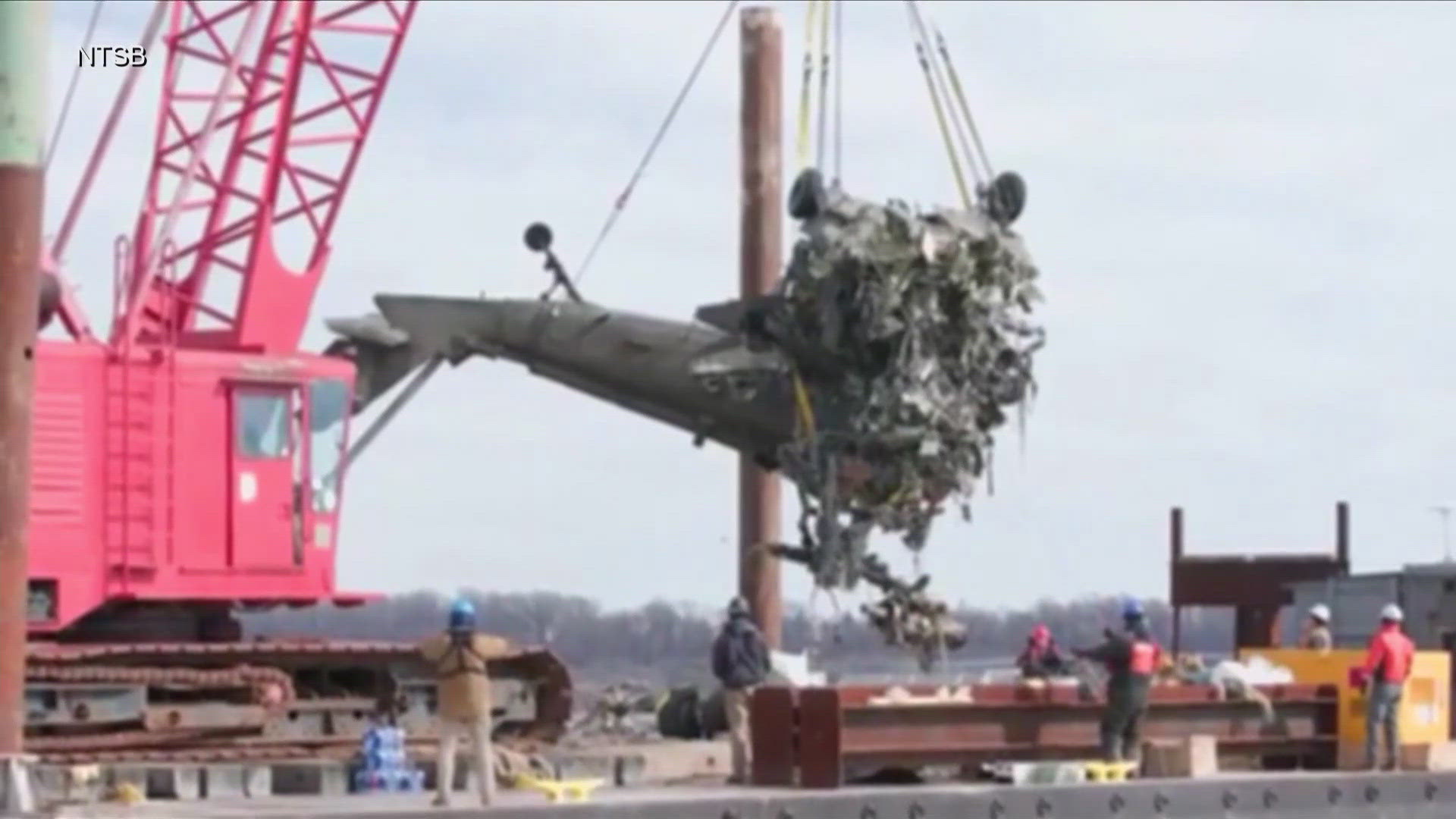 Widow of Flight 5342 victim Casey Crafton sues airlines, US government ...