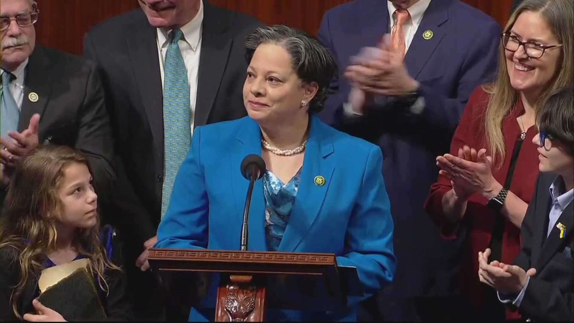 McClellan becomes 1st Black woman in Congress for Virginia | wusa9.com