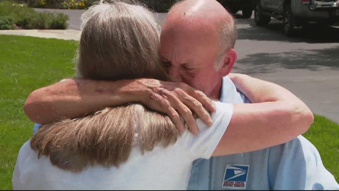 Beloved USPS mail carrier completes final route after 40 years | wusa9.com