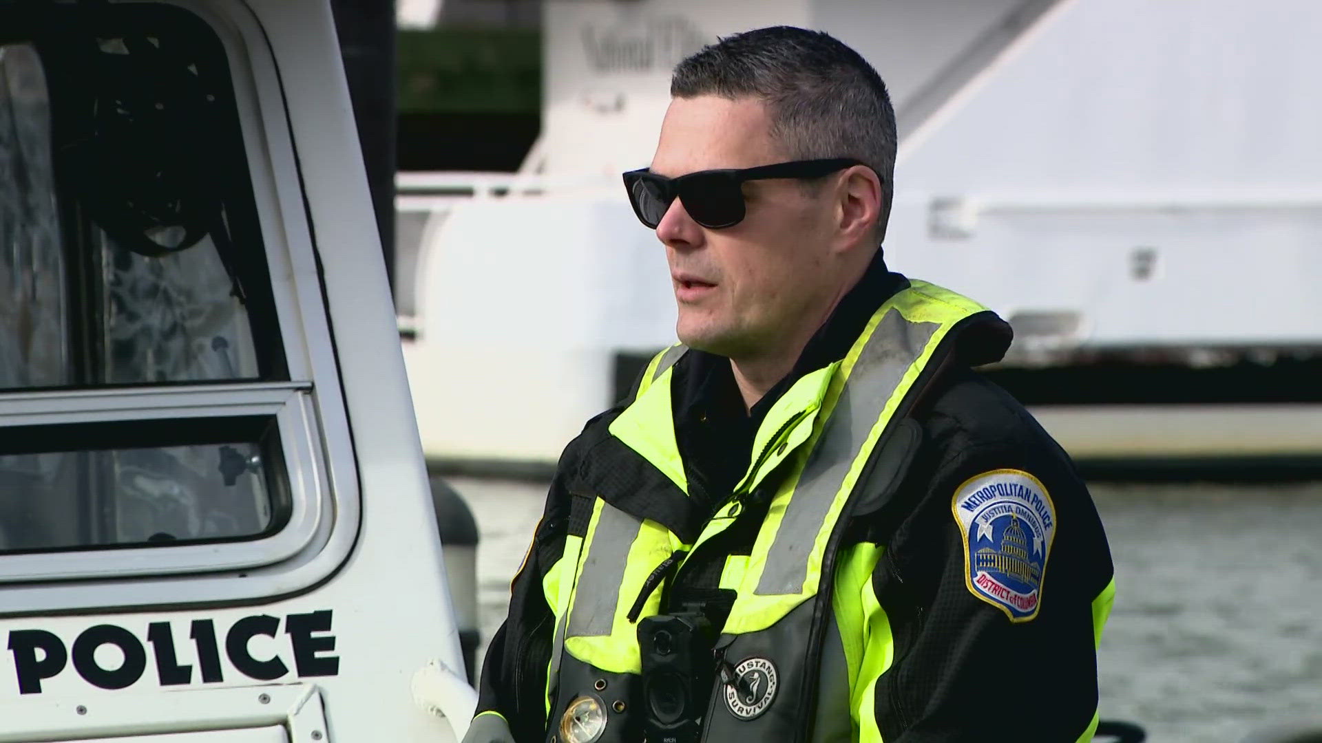 First responders relive mid-air Potomac crash | wusa9.com