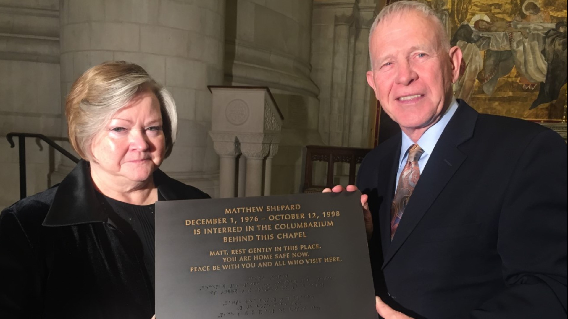 Matthew Shepard honored at National Cathedral | wusa9.com