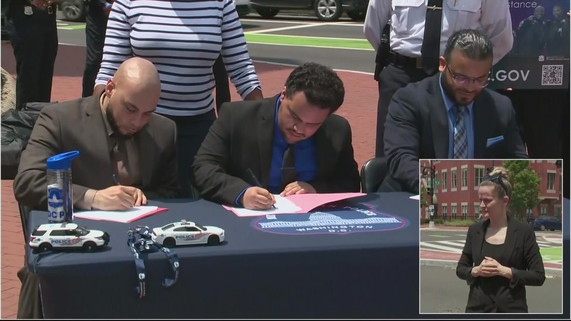 New DC police hires to get $20K signing bonus | wusa9.com