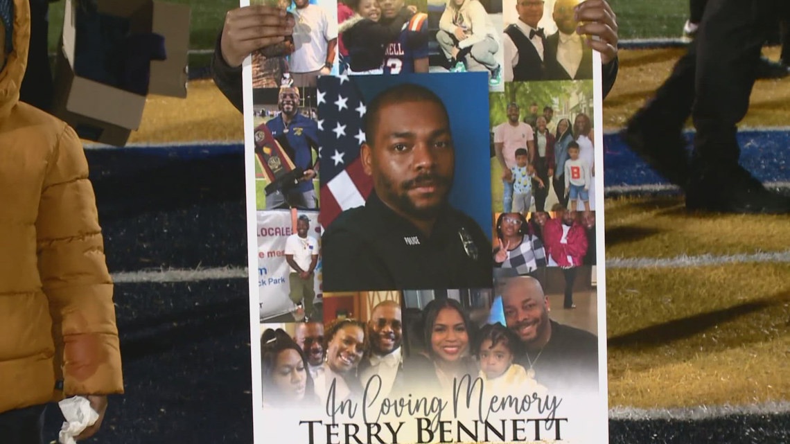 Vigil honors DC Officer Terry Bennett; community remembers him as a ...