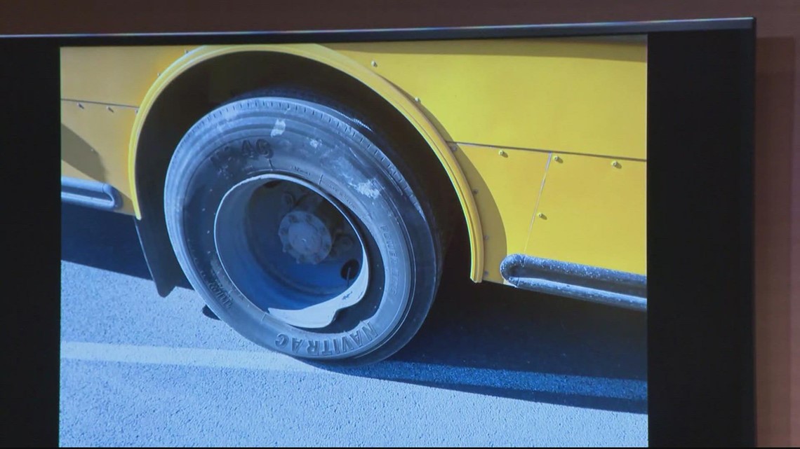 Bus driver arrested for drunk driving with field trip students on board ...