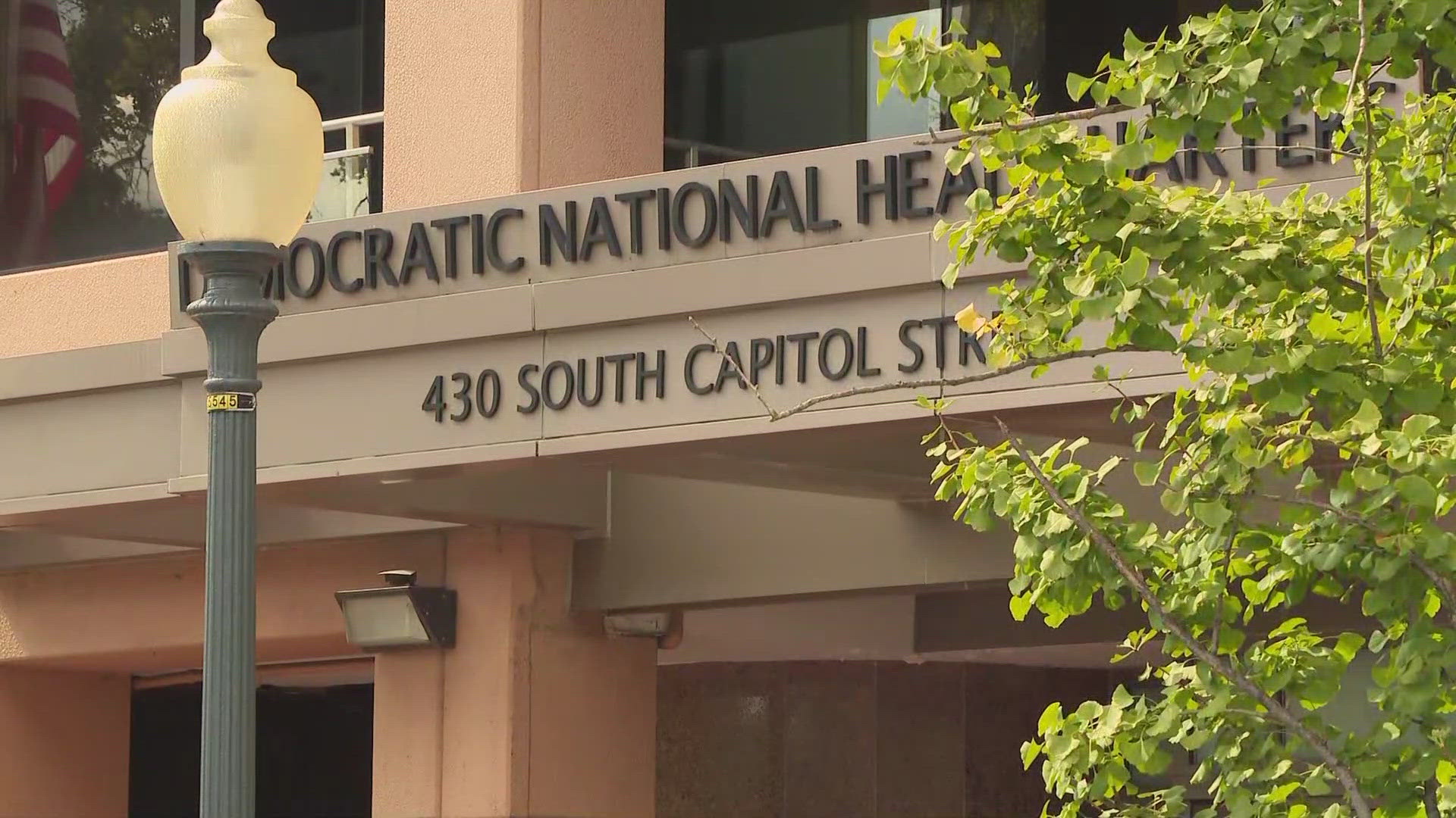 Bomb threat cleared at DNC headquarters | wusa9.com