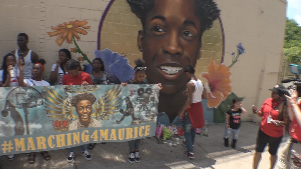 'Put the guns down!' | Dozens march for Maurice Scott, 15-year-old ...