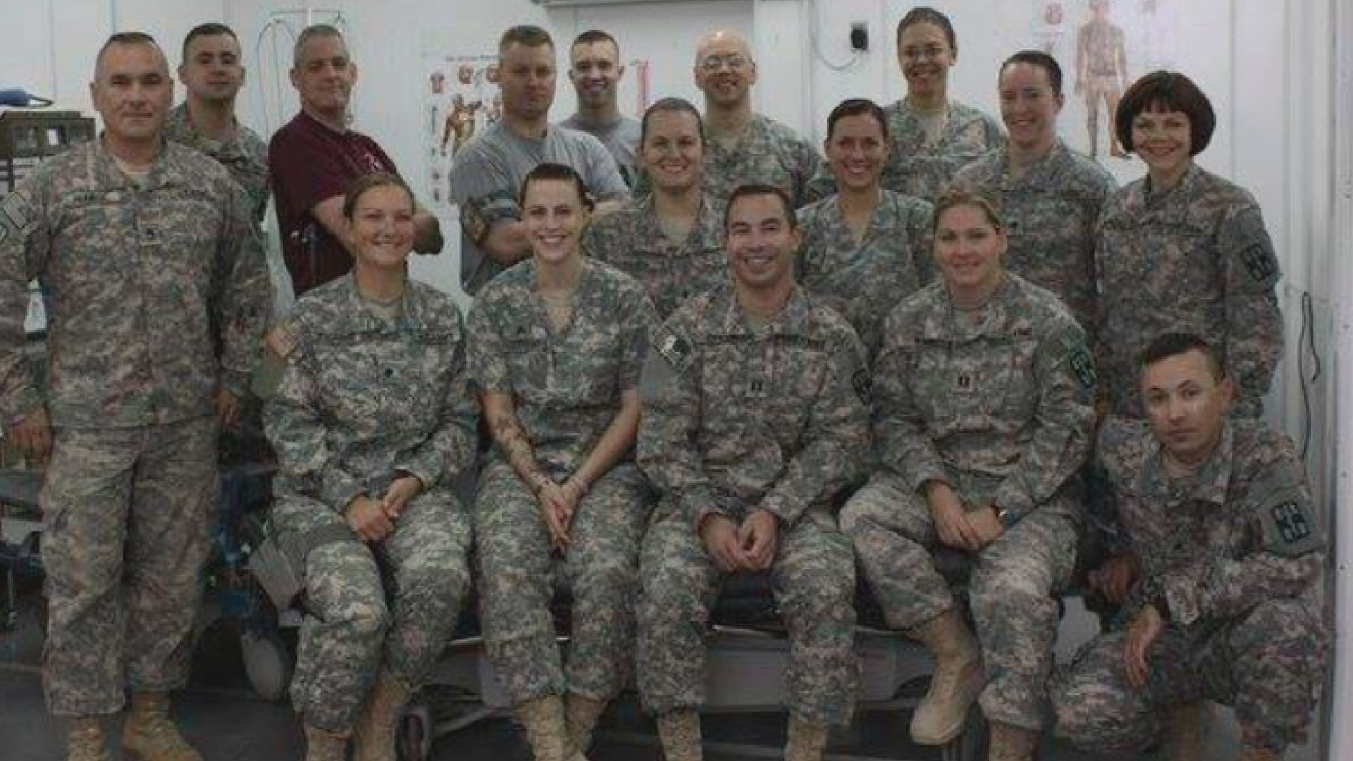 Army Nurse Corps helps administer COVID vaccine to soldiers | wusa9.com