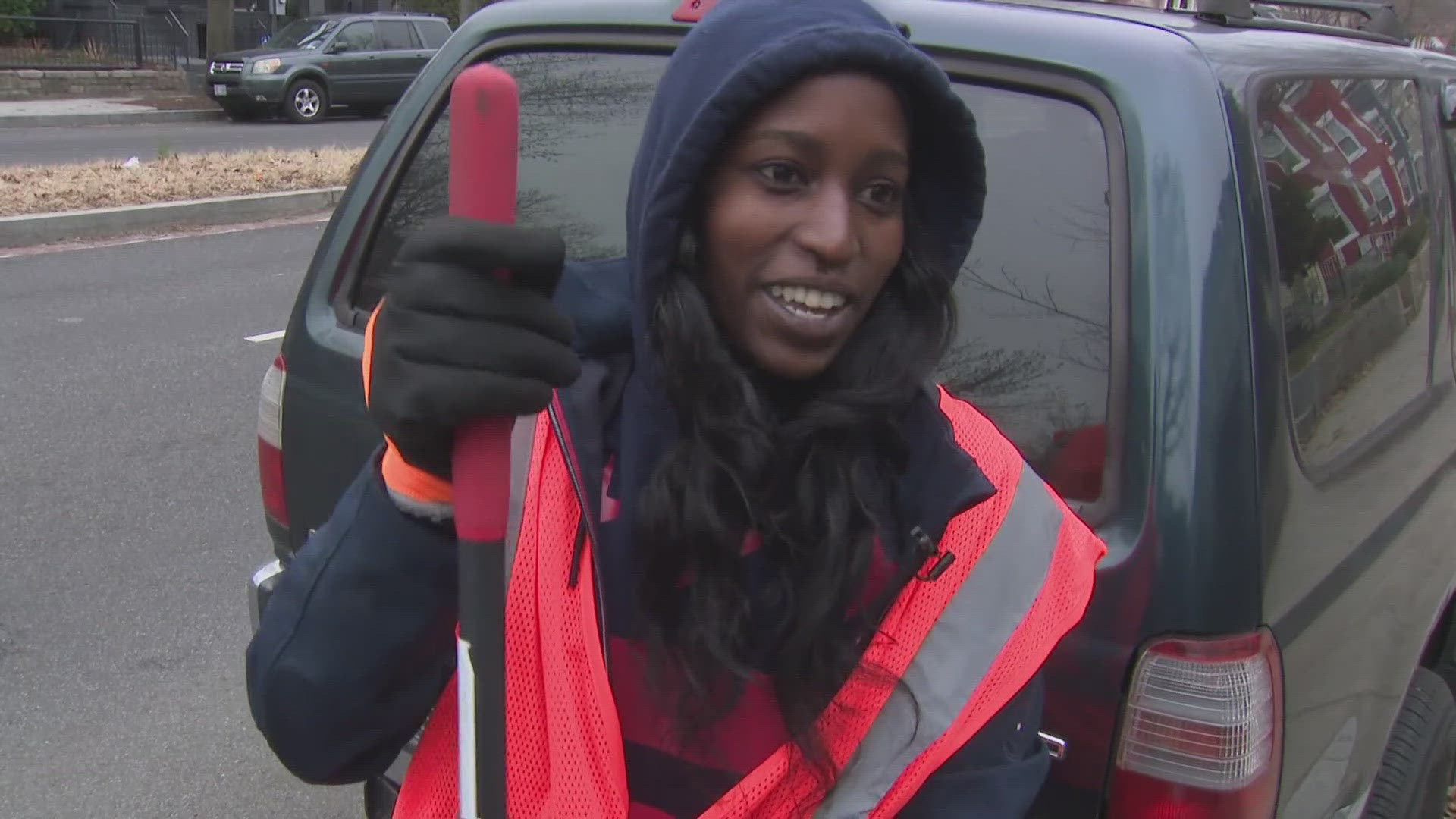 New DC cleanup team features multiple women | wusa9.com