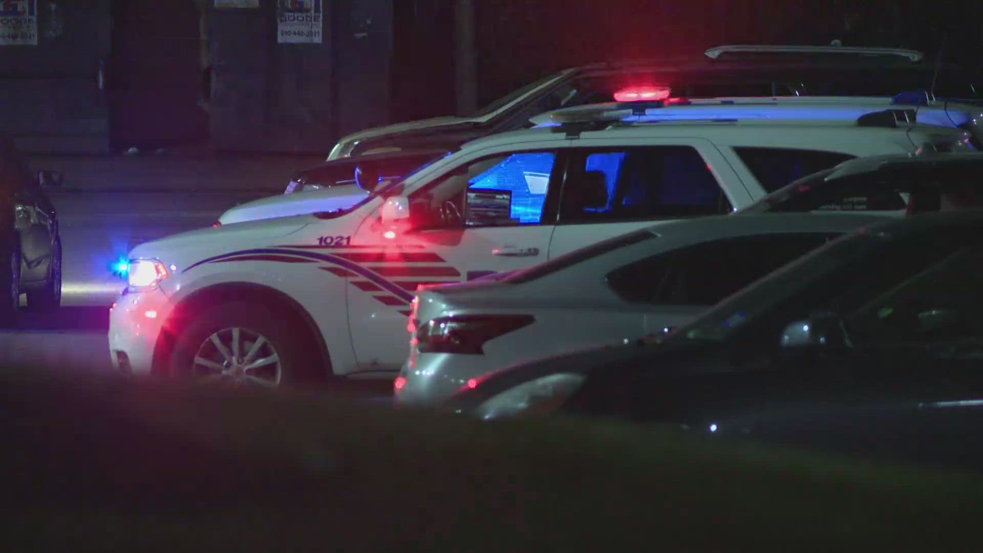 Search underway suspect in Southeast DC shooting that injured 2 | wusa9.com
