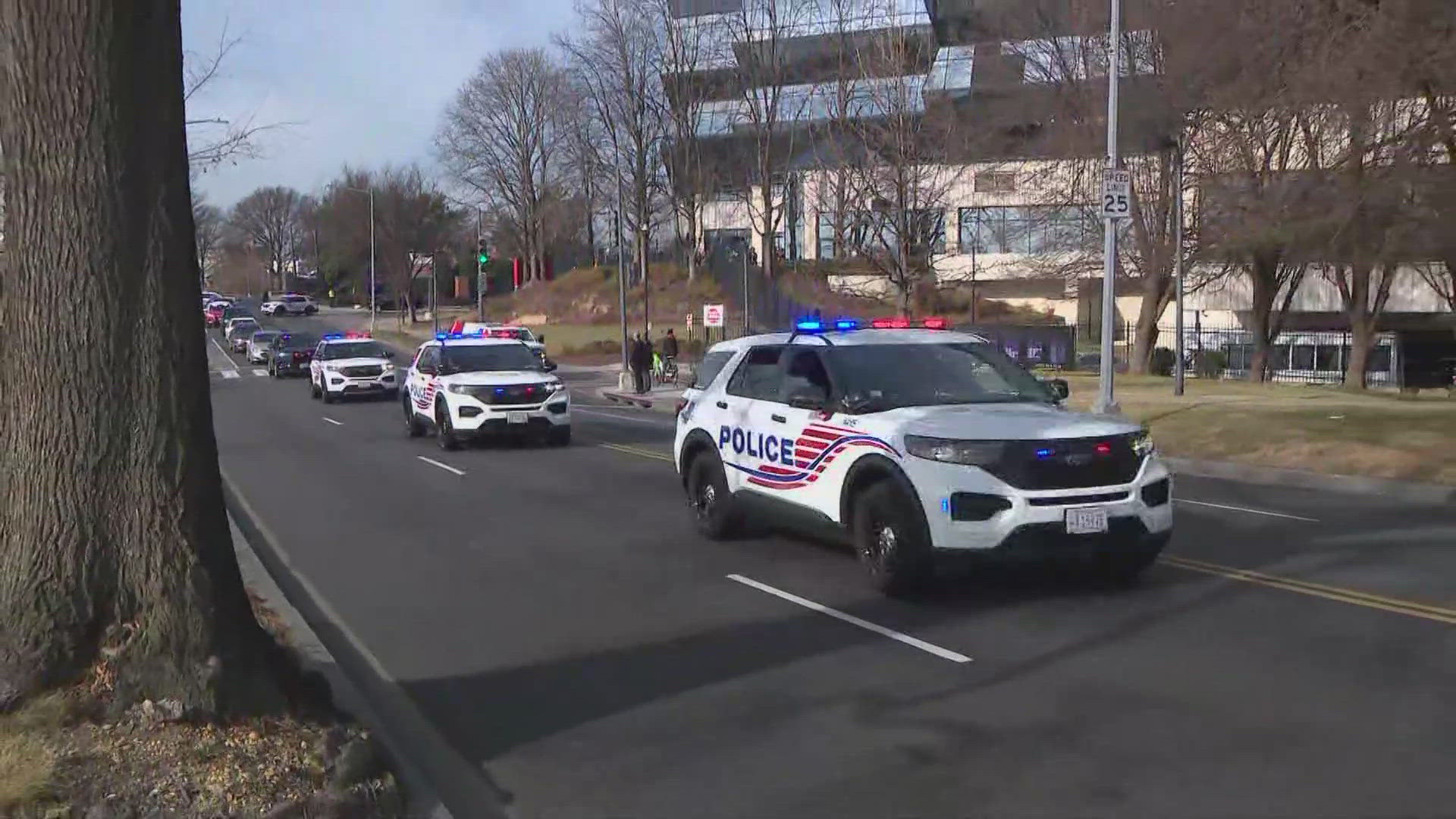 'A Hero for the city' | D.C. police officer Terry Bennett remembered as ...