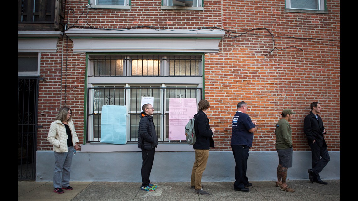 2 Florida poll workers fired after Dem, GOP poll watchers have spat ...