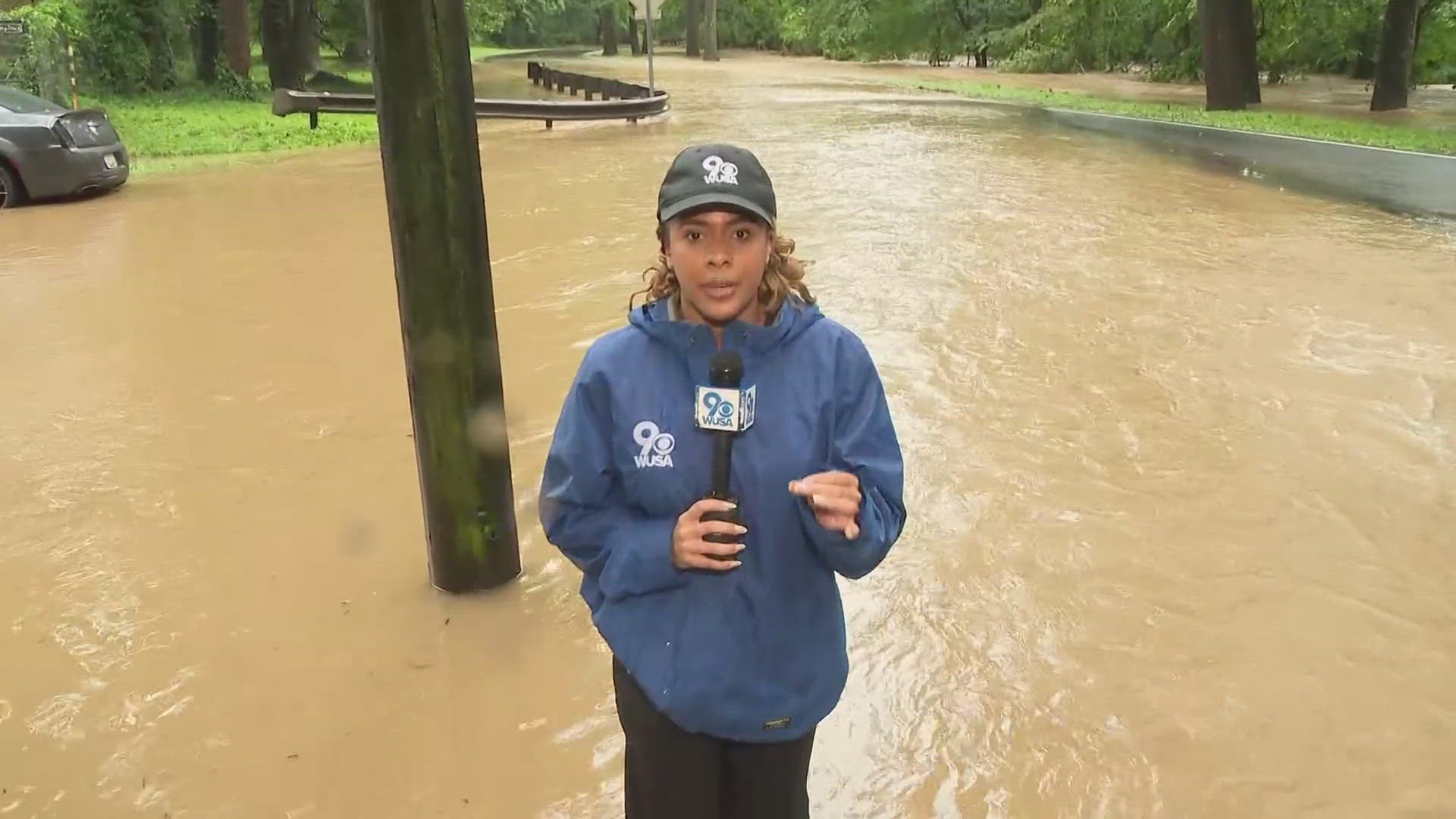 Montgomery County neighbors rescue family trapped by flash flood ...