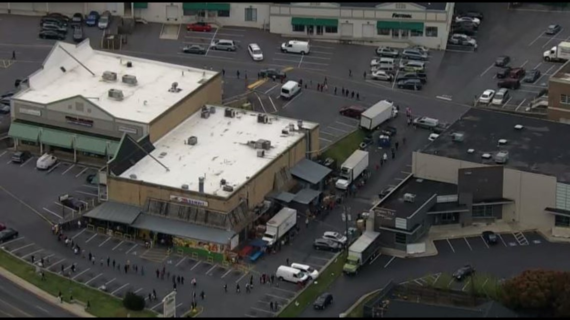 Long line for free food as DMV food banks see surge in need | wusa9.com