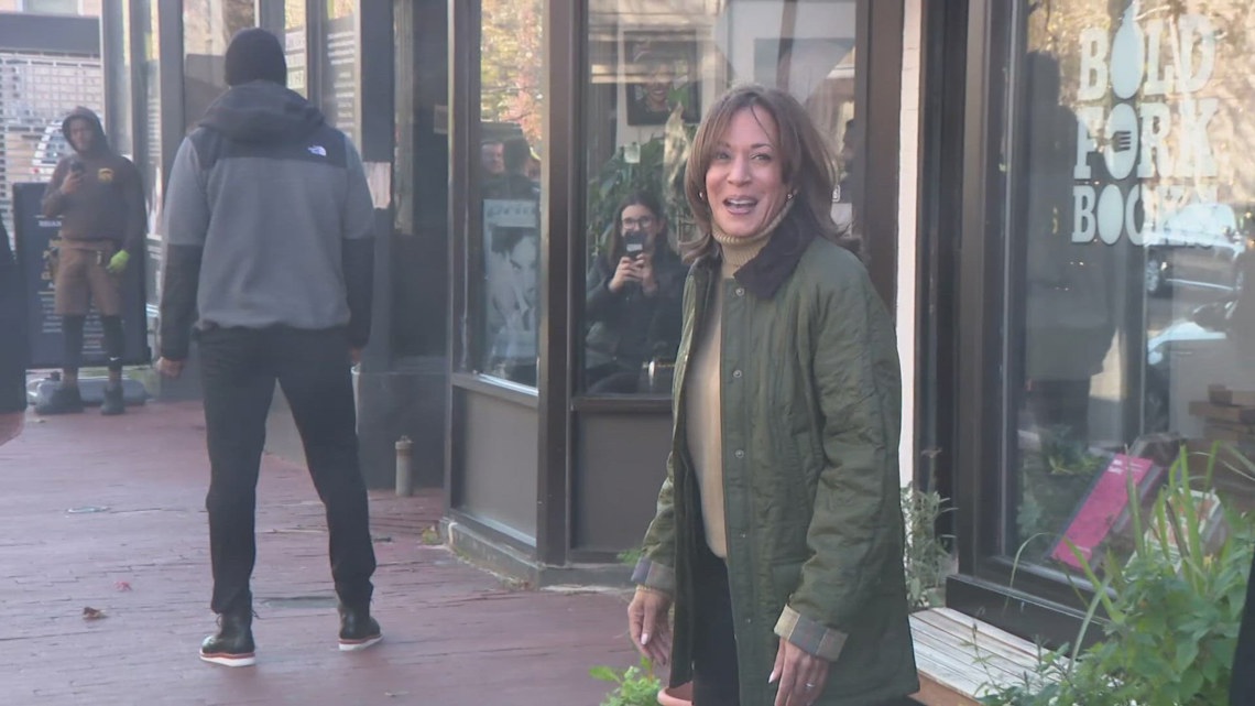 Kamala Harris visits DC bookstore for Small Business Saturday | wusa9.com