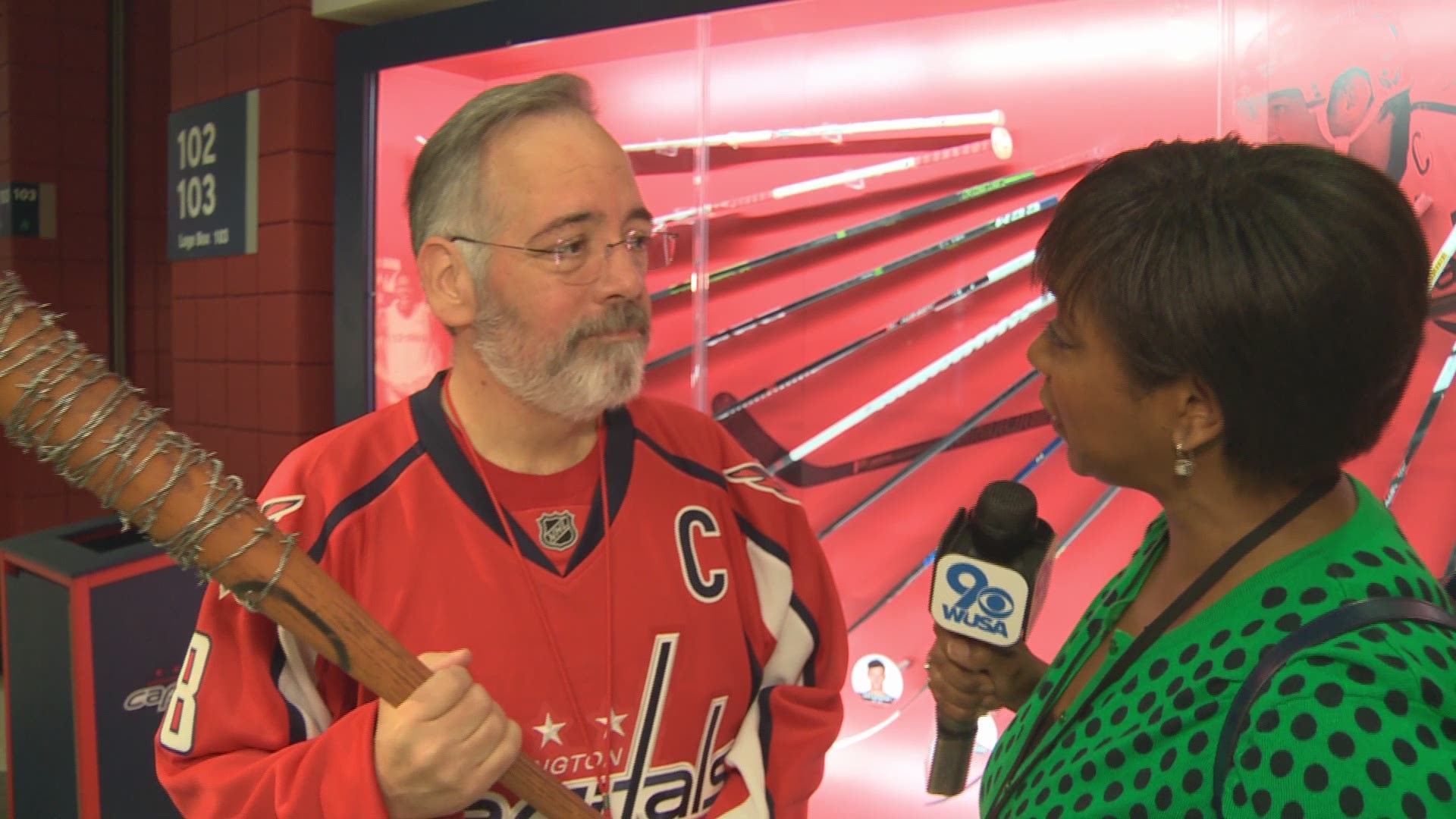 The many voices of Capitals' arena announcer Wes Johnson | wusa9.com