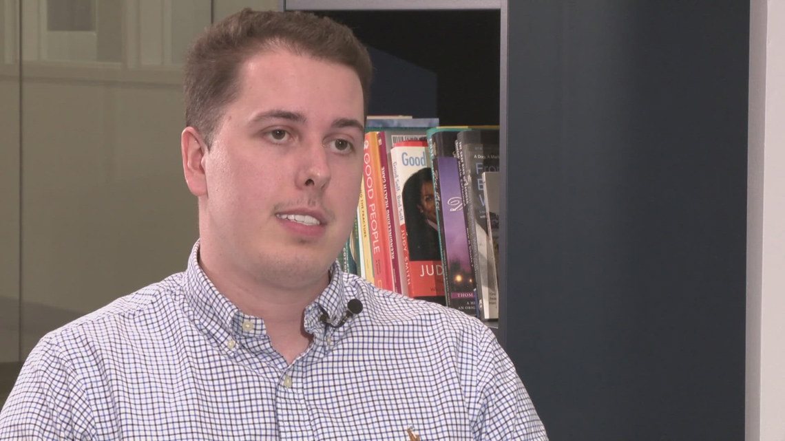 Laid off FAA employee is concerned about air safety | wusa9.com