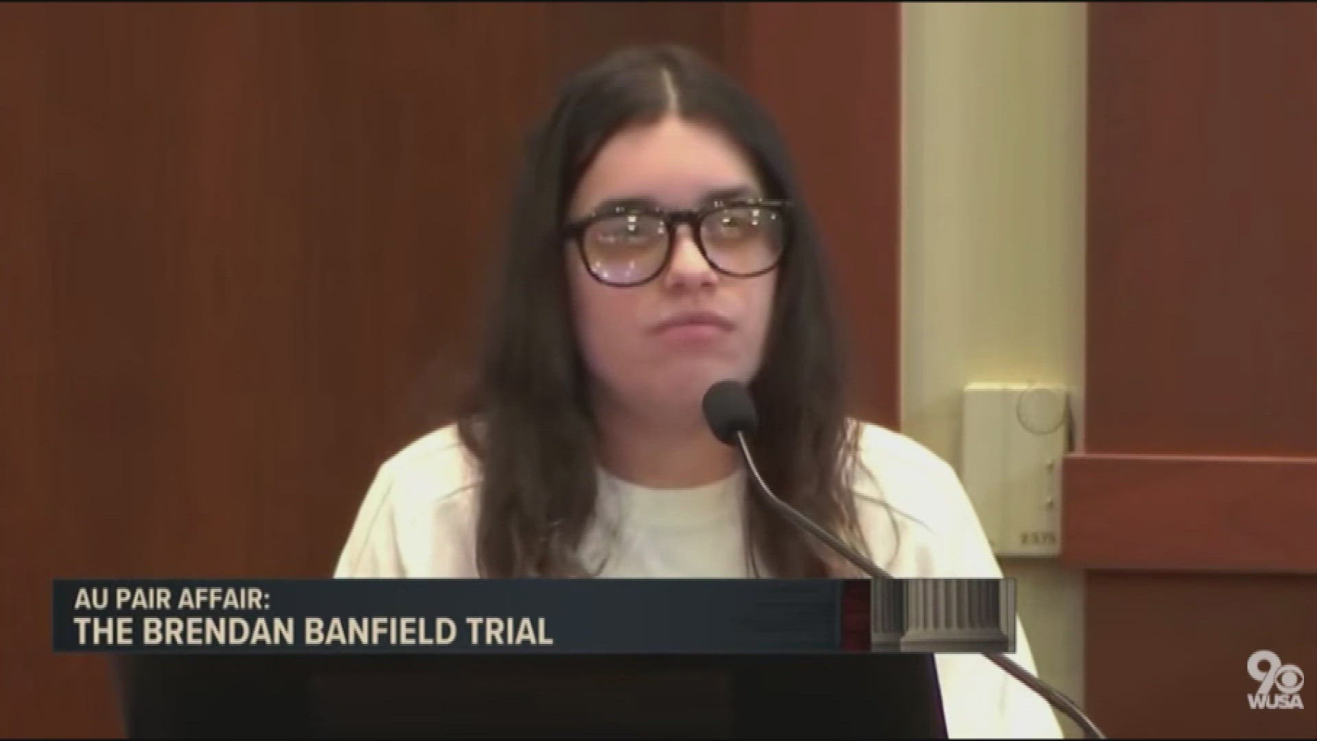 Brendan Banfield appears to cry in court listening to 911 call after ...