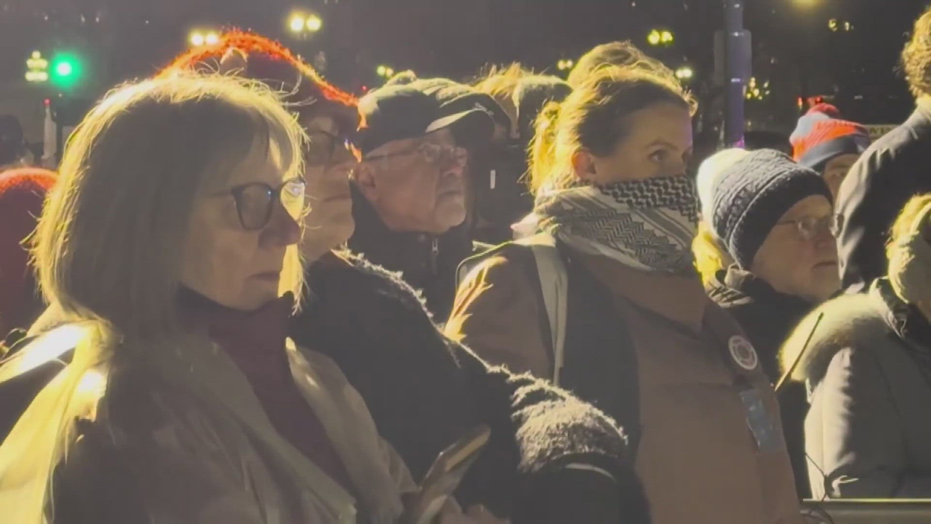 Democrats host 'People's State of the Union' amid Trump's address ...