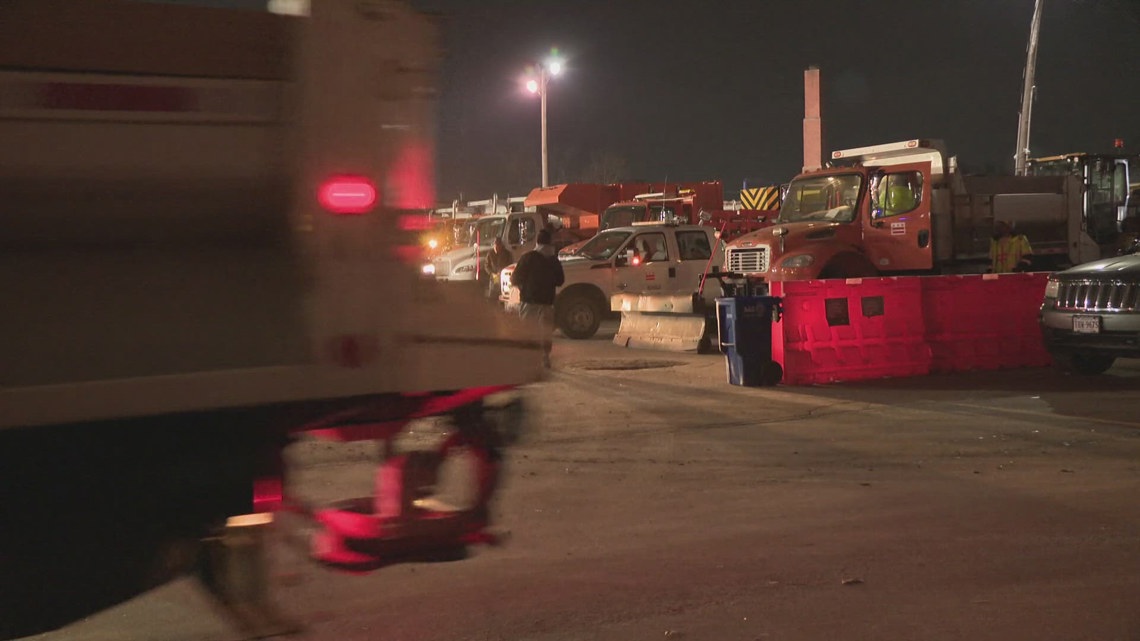 DPW crews prepare DC roads ahead of expected snowfall | wusa9.com
