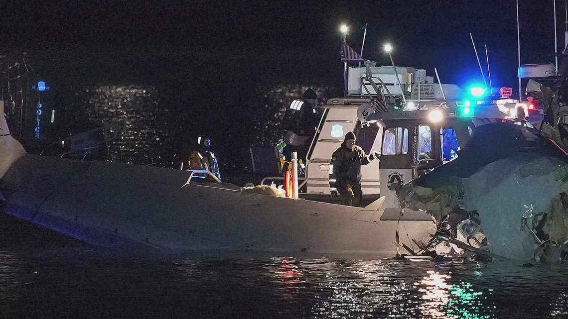 TIMELINE: What led to the fatal crash of American Airlines Flight 5342 ...