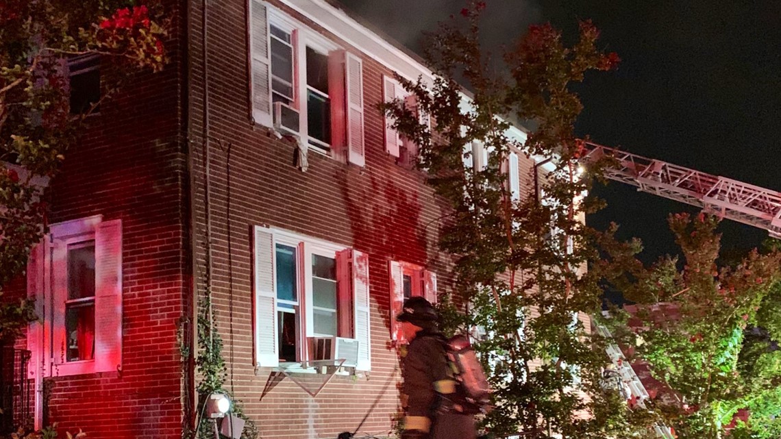 Caught on camera: DC officers heroic efforts to save two in fire ...