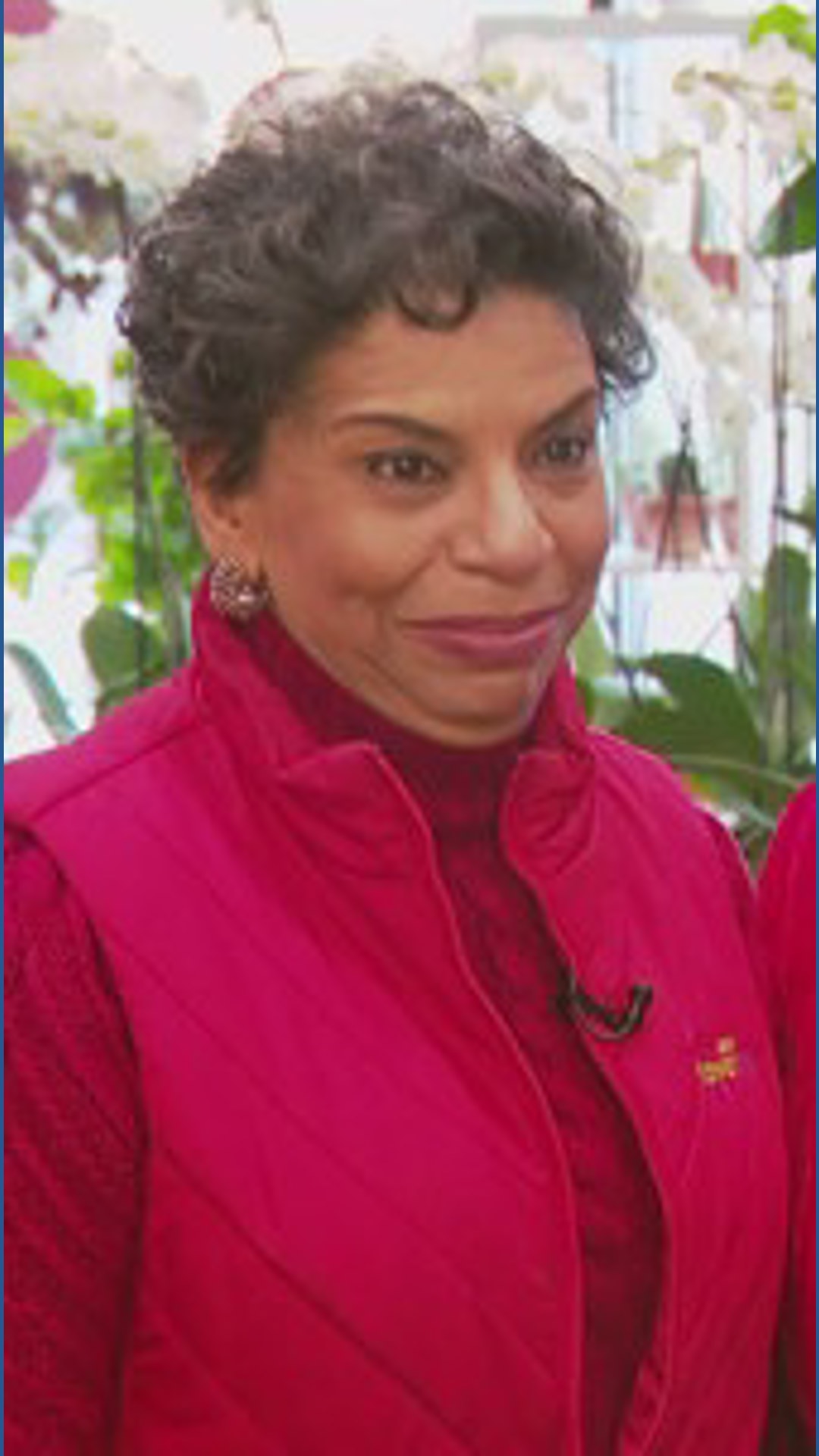 Lee's Flower Shop in DC preps for 'Super Bowl' for florists | wusa9.com
