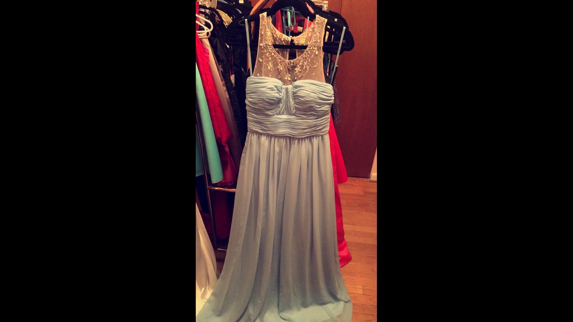 PHOTOS: Prom dress drive in Prince George's County | wusa9.com