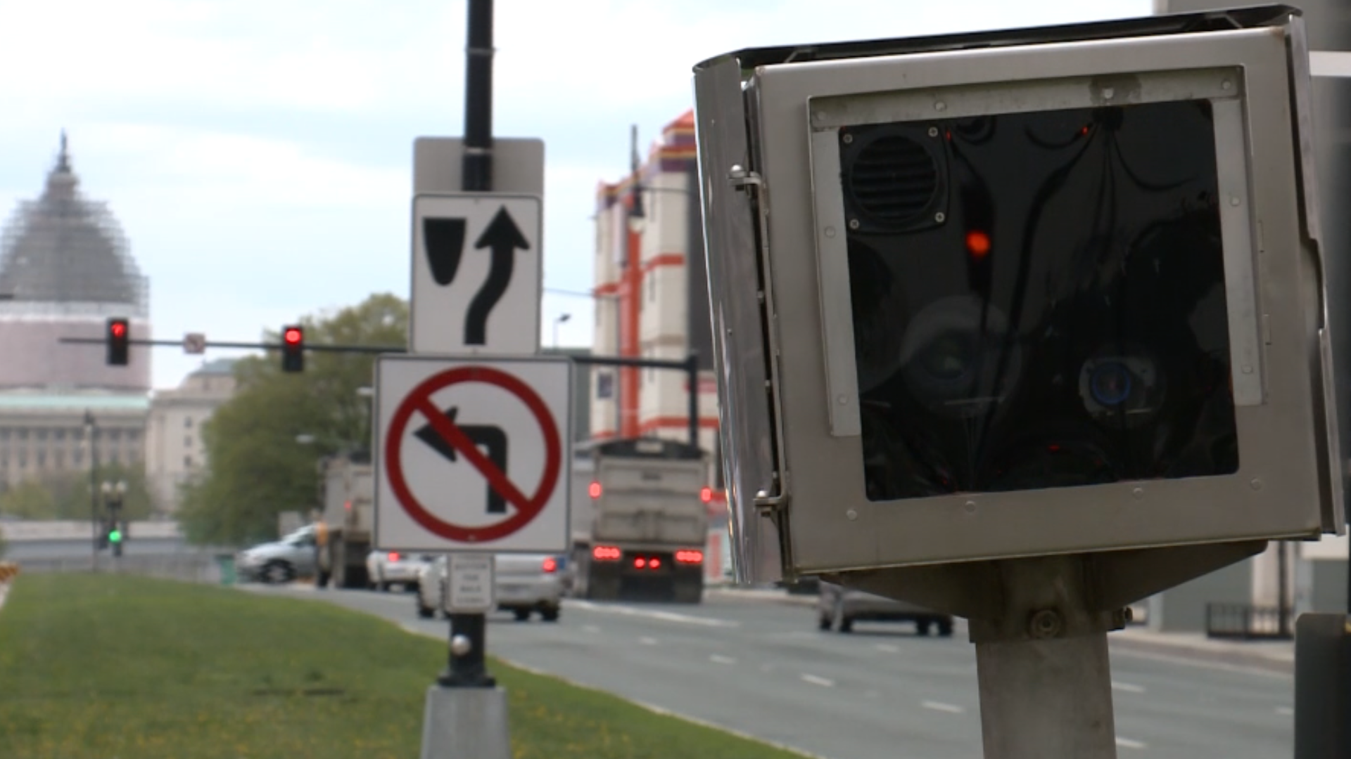 One DC government vehicle racked up $1,600 in unpaid tickets | wusa9.com