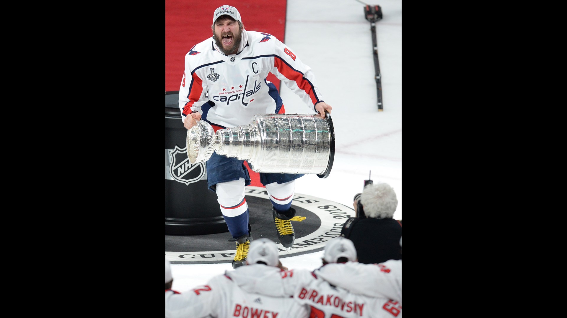 PHOTOS: Capitals celebrate their historic Stanley Cup win | wusa9.com