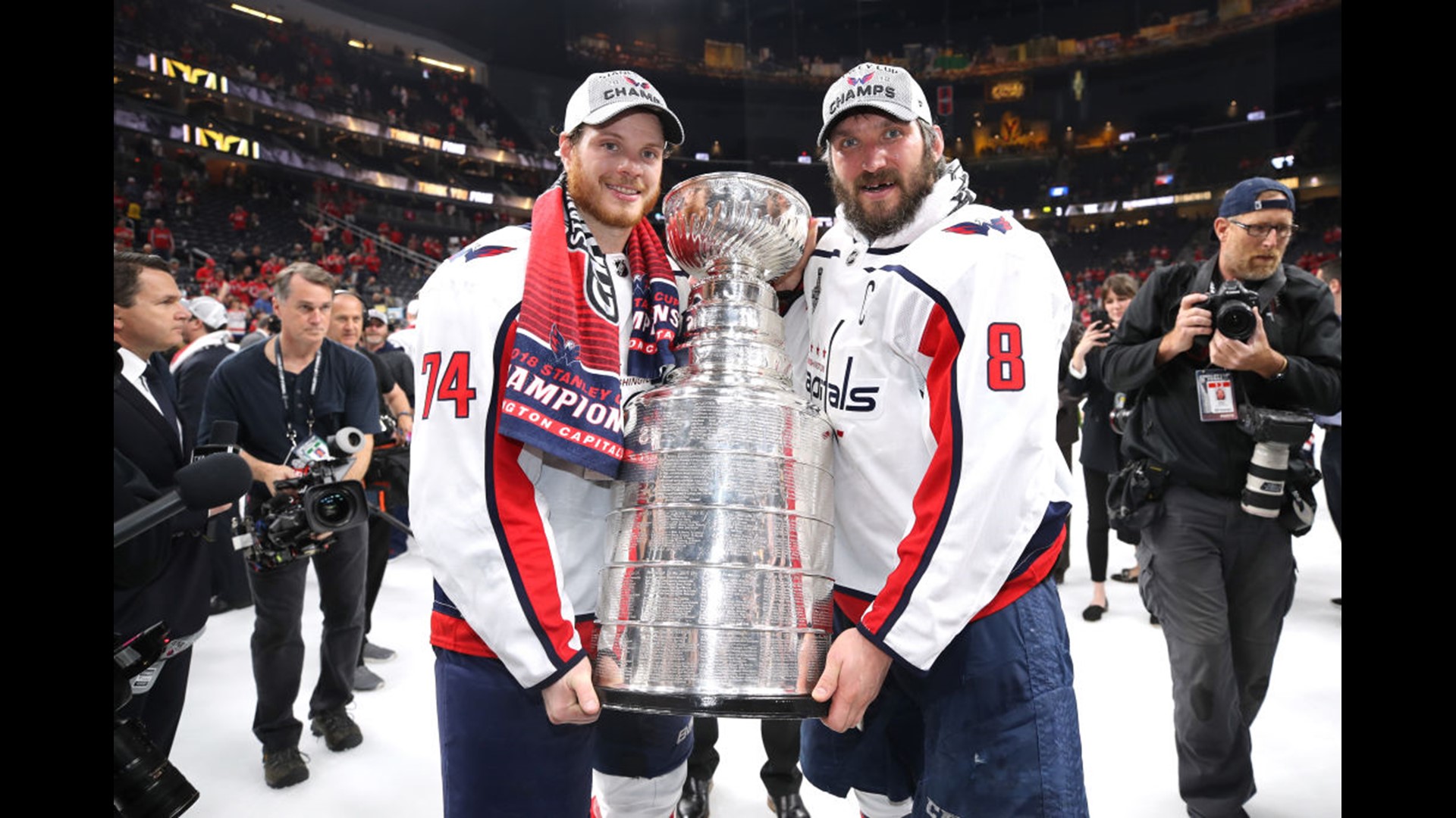 PHOTOS: Capitals celebrate their historic Stanley Cup win | wusa9.com