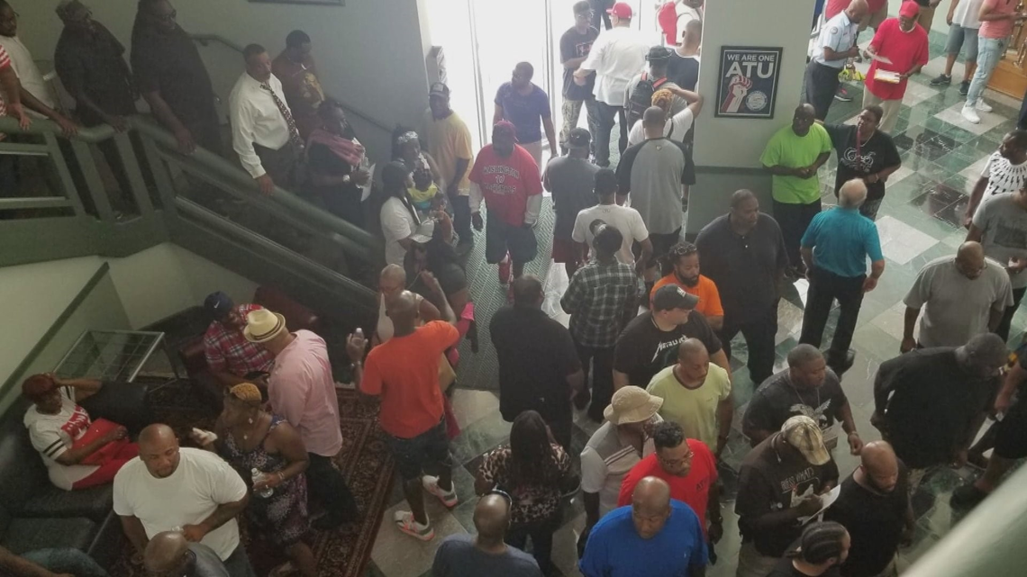 Thousands of workers vote on Metro union worker strike | wusa9.com